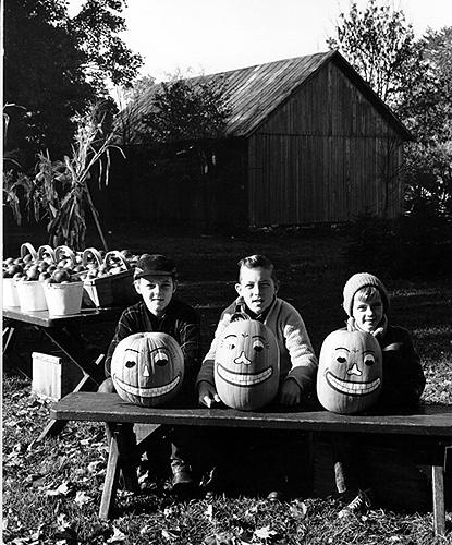 Bill tague - BillTague.com - An interactive tribute to the work of Bill ...