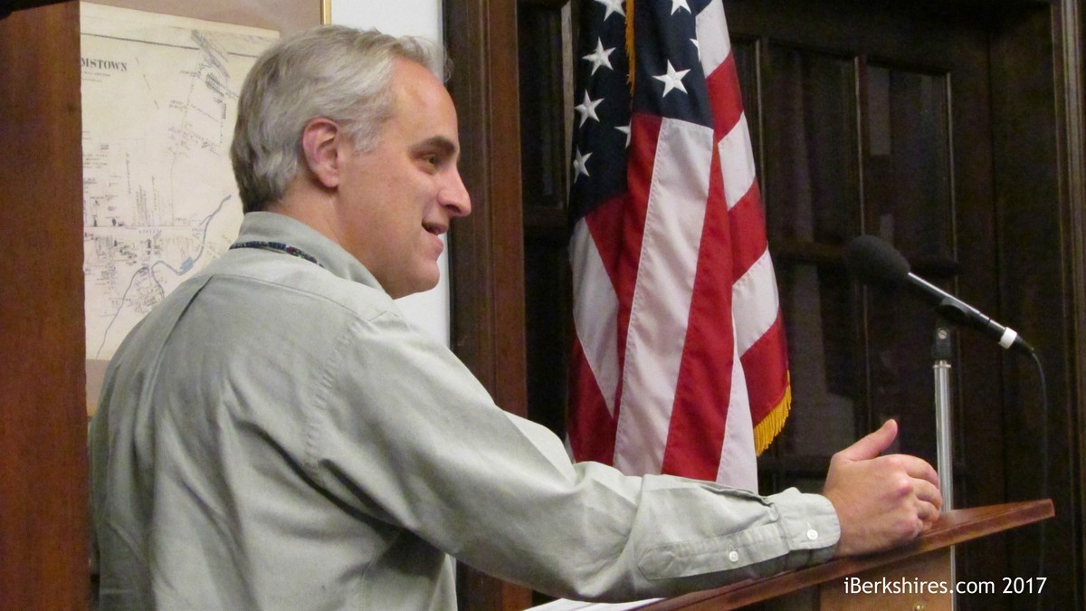 Williamstown Finance Endorses Police Station, School Regionalization ...